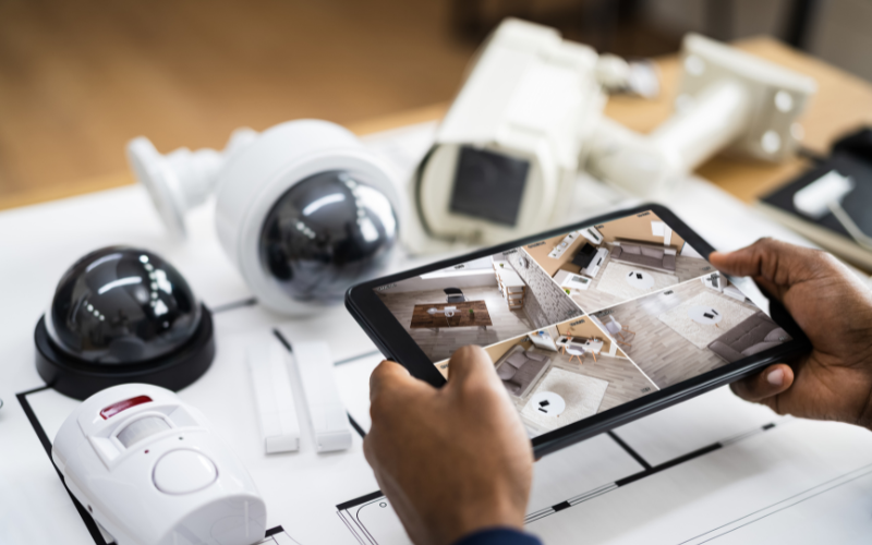 Best Multifamily Security Systems for 2025 | EyeQ Monitoring